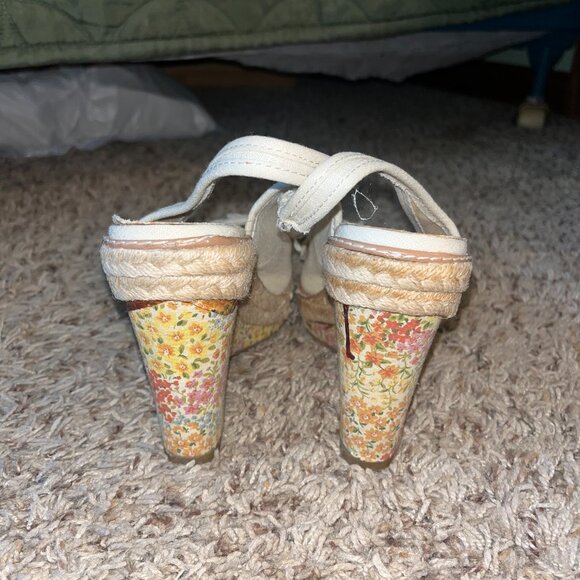 Shoes | White And Floral Print Wedges | Poshmark